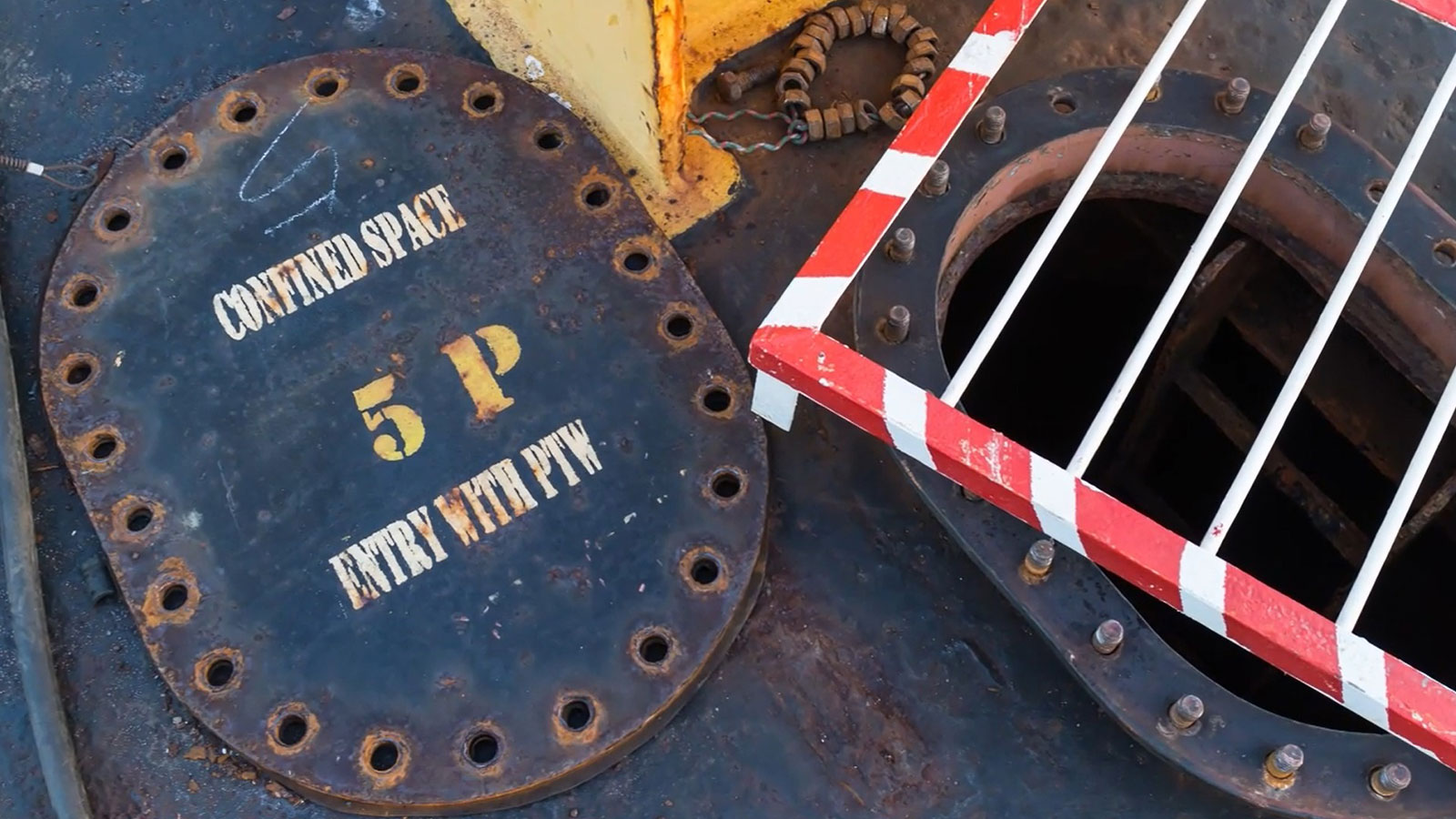 Confined Spaces in Construction - Construction Worksite Safety - for ...
